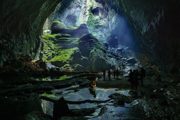 Travel Son Doong - The Largest Cave In Vietnam | Vietnam Tours